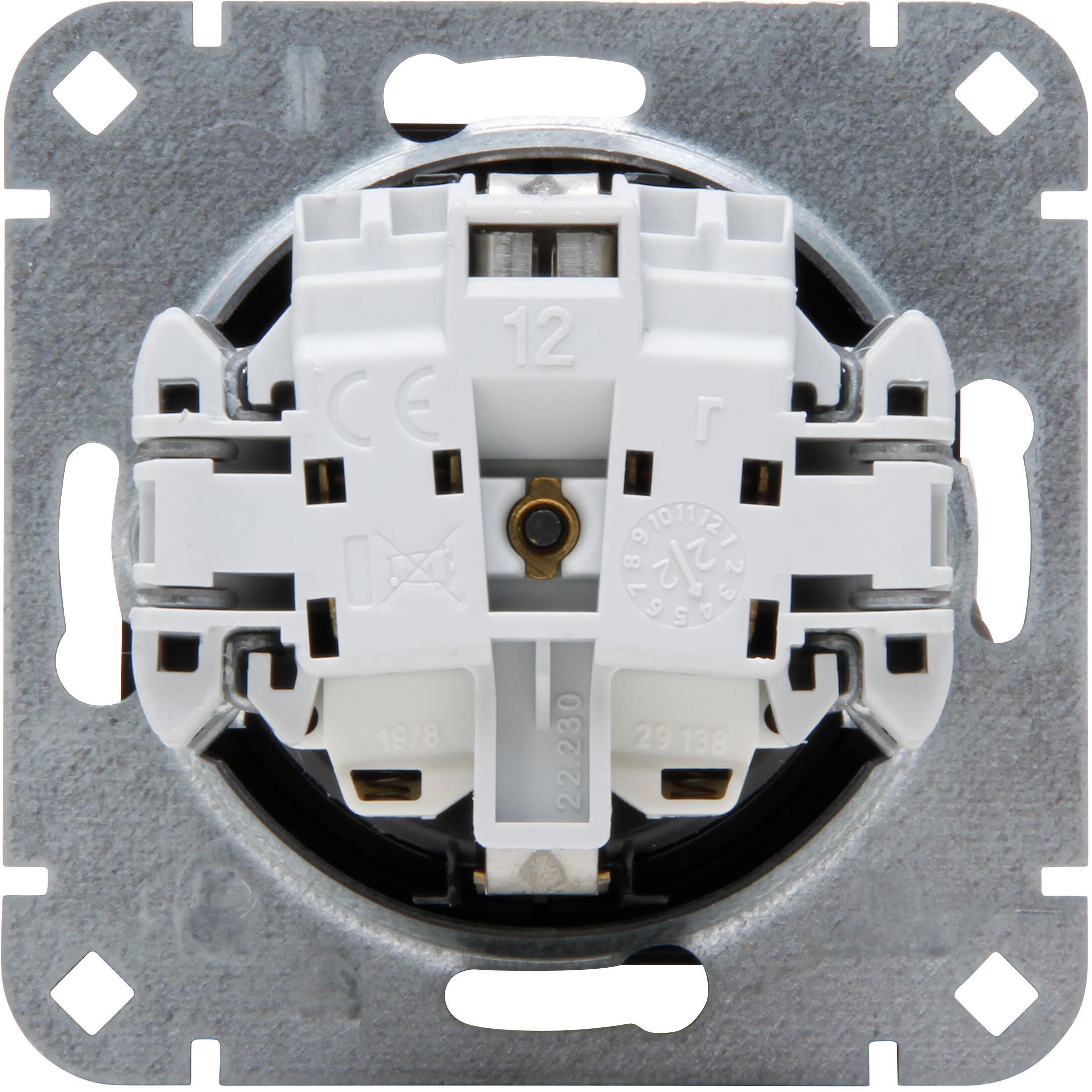HK07 - Earthed socket outlet with shutter, colour: black matt ...